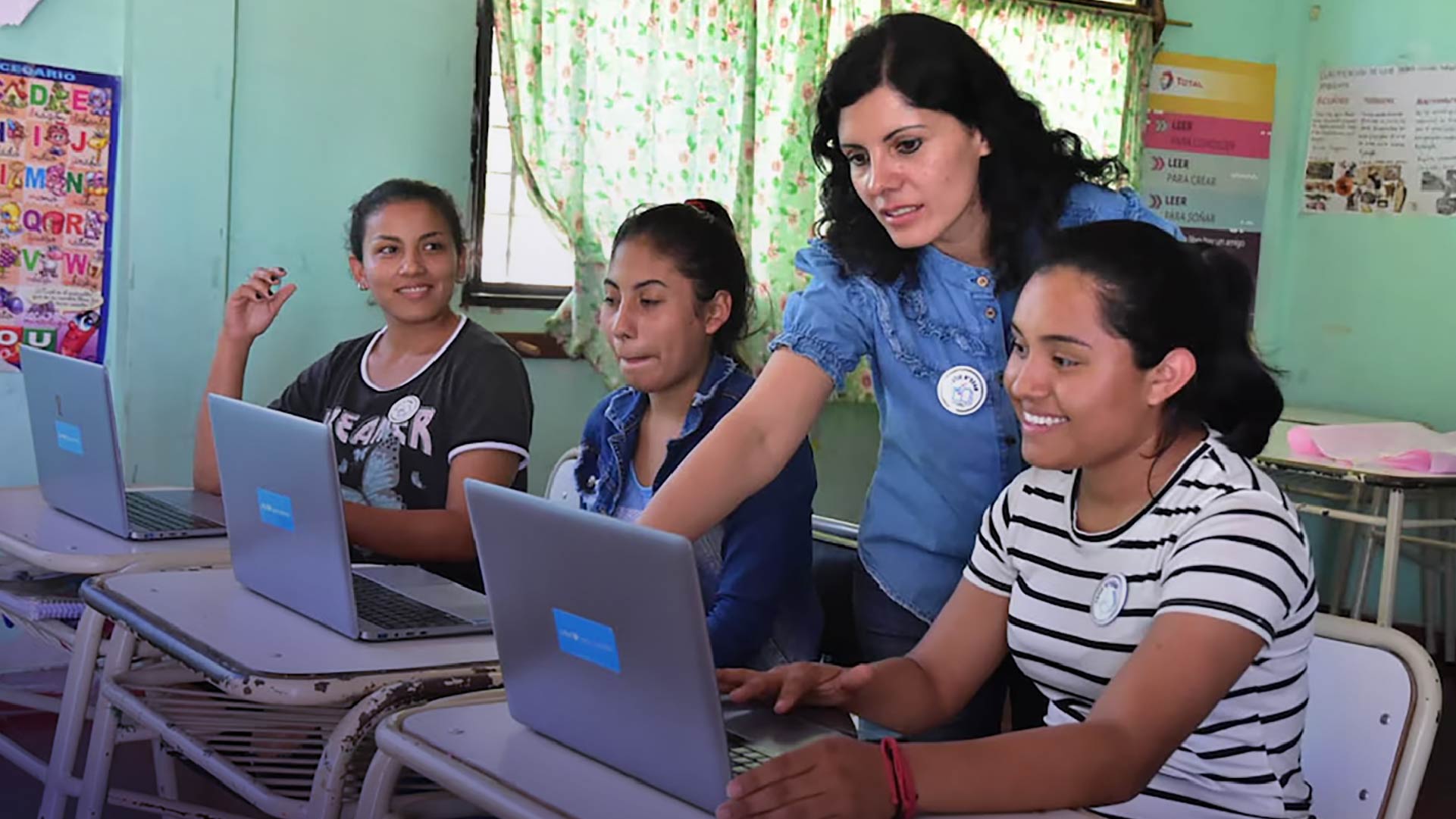 La escuela rural como próxima frontera de la IA - Instituto de ...